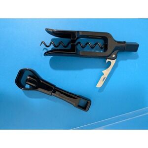 Le Creuset | Kitchen | Vintage 99s Le Creuset Screwpull Pocket Model ...